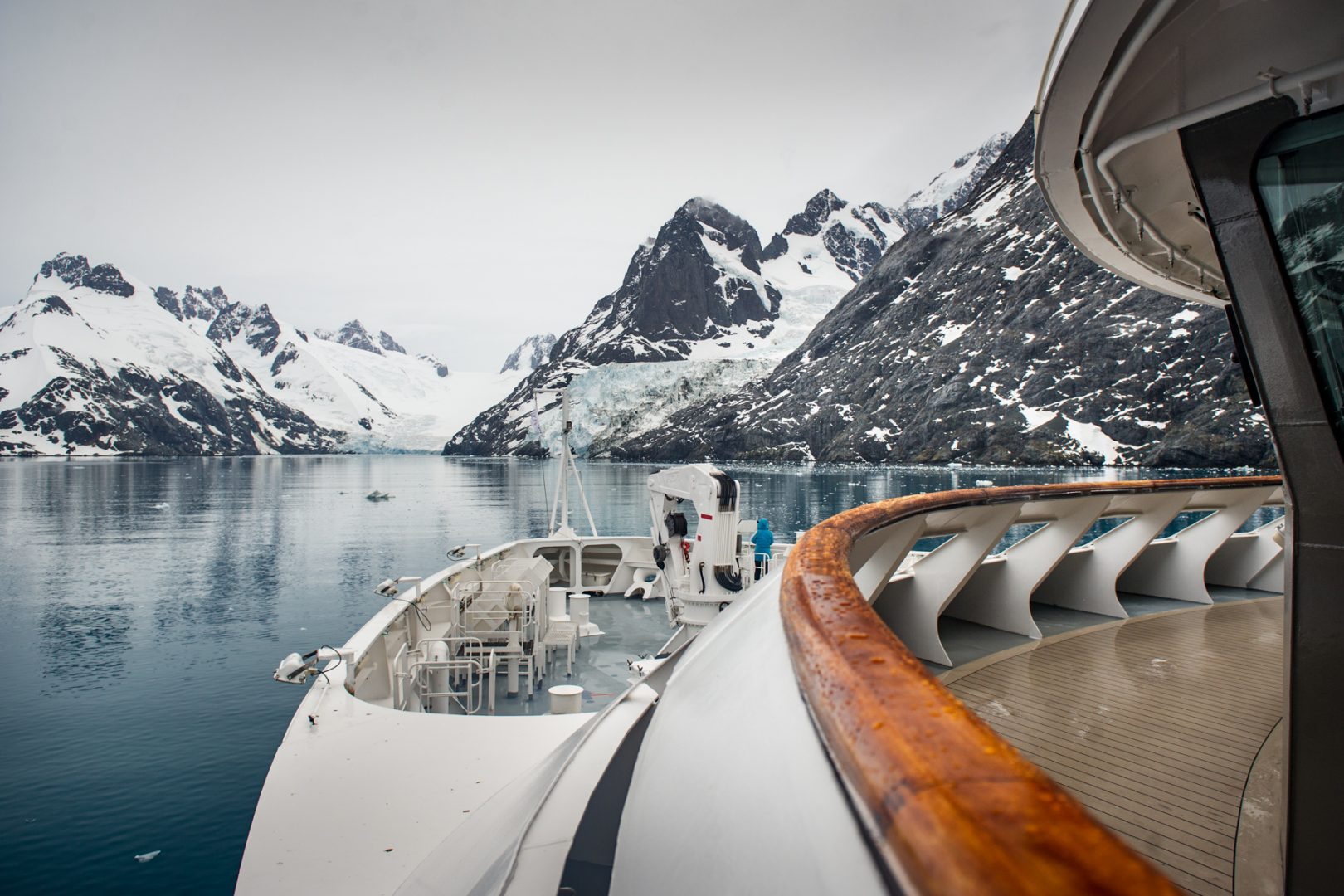 L'Austral: Visit Antarctica in Luxury - Antarctica Cruises